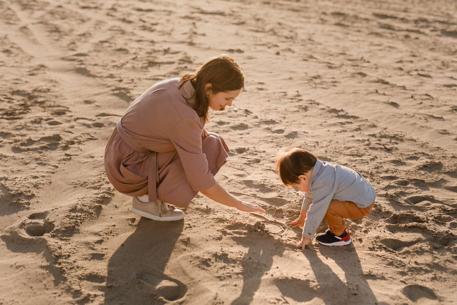 Sandplay Therapy in Edmonton & St. Albert: Healing with Play for All Ages